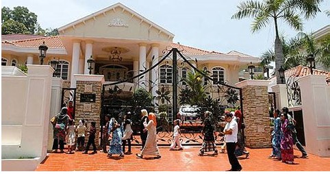 Informasi Berita Jenayah Tragis: Sosilawati Lawiya Dan 3 Yang Lain ...