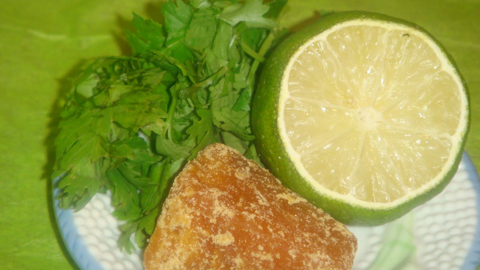 Curry And Beyond: Khatti-Mithi Dal - Gujarati Dal