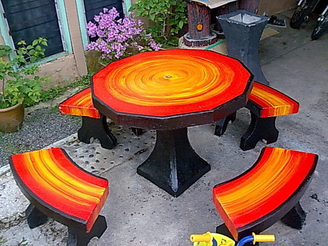 Welcome to Putri-shoppe: Meja Batu