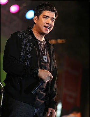 Master Rapper Francis "KIKO" Magalona