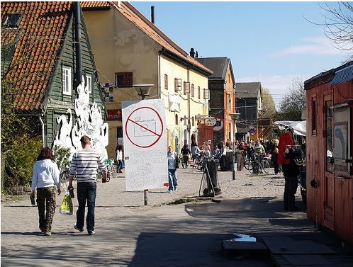 A Brazilian In Christiania: 27th Day: Pusher Street and New Hash Square