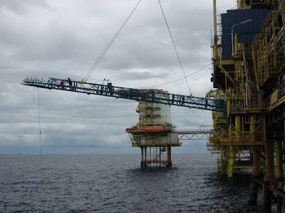 The Rig: Expro Burner Boom Installation.