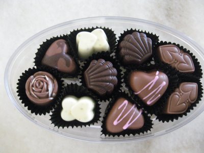 :: CrEaTiVe CoKLaT ShApE ::: Pelbagai Reka Bentuk Coklat