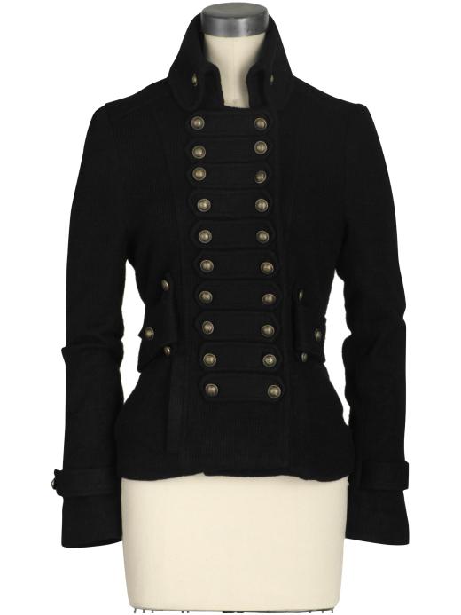 The Modern Sophisticate: Combat Fashion: Military-Inspired Trend