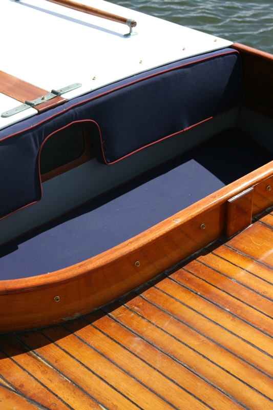 Beach House Living: A day of antique wood boats