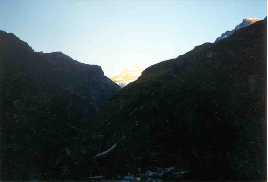 Hari Charanam: A Divine Vision of Lord Badrinarayana