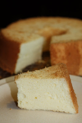 Bake-A-Story: Cheese chiffon cake and banana too..