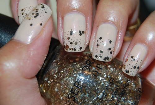 sweet cashmere.: I'm crazy about nails. Crazy nails.