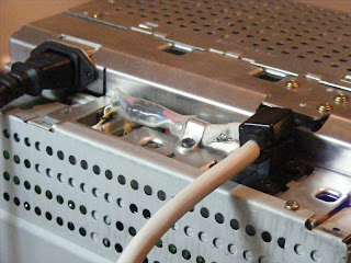 My Electronic Repairs: Compaq V75 Monitor signal cable spliced