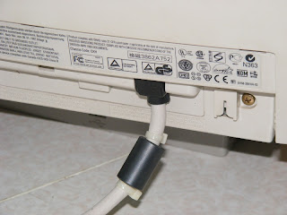 My Electronic Repairs: Compaq V75 Monitor signal cable spliced