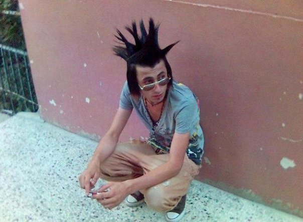 Herkes Gider Mersin'e: Apaçi Olmak ya da Apaçi Olmamak