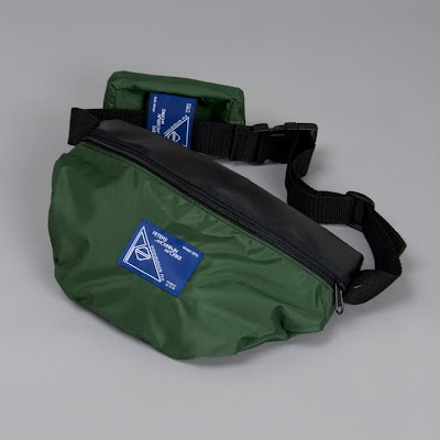 WEAR DIFFERENT: Small Tech bag by Peters Mountain Works