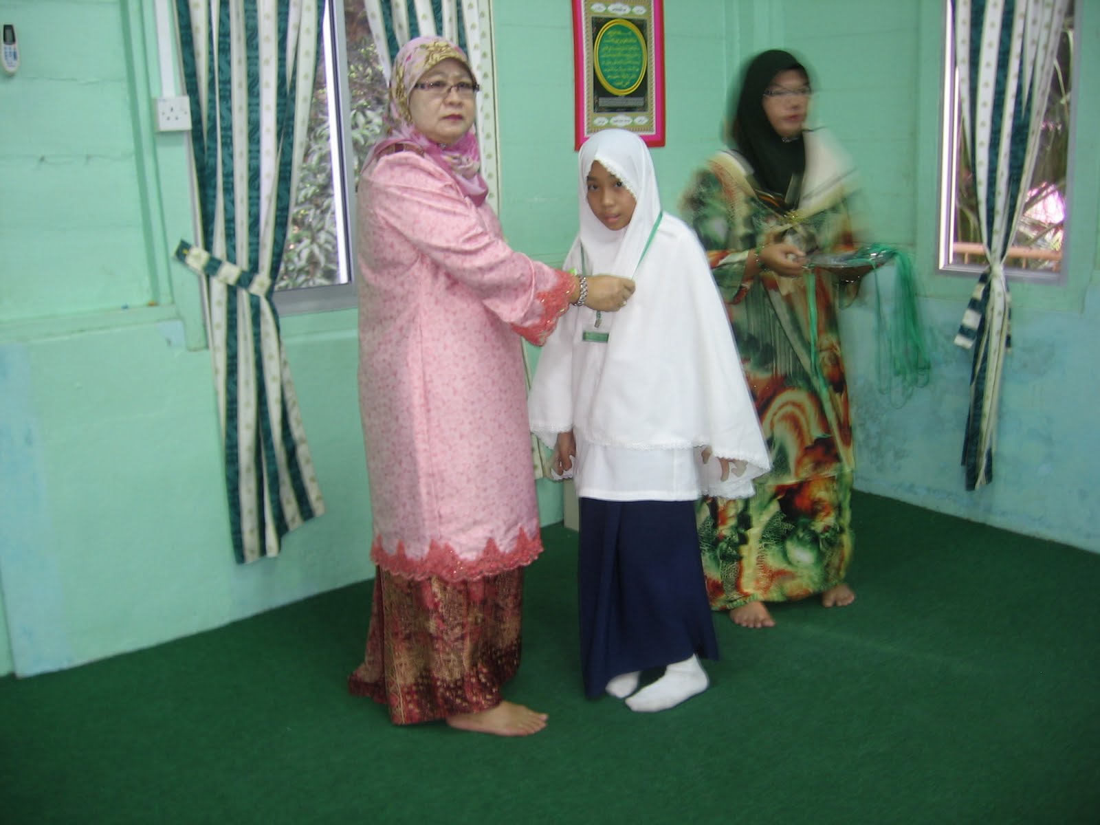 Sekolah Rendah Sinaut, Tutong 1: MAJLIS PENYAMPAIAN LENCANA PREFEK ...