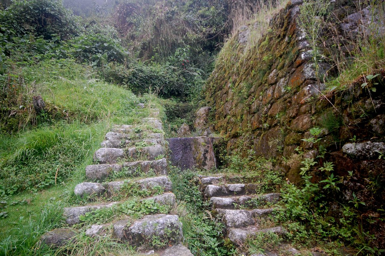 crazy little thing called blog: Intipata Ruins on the Inca Trek, Day Three
