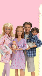 Barbie Shop: Barbie's Family & Friends