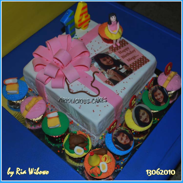 VIRIOLICIOUS CAKES: BOW CAKE AND TUMPENG CUPCAKES FOR MEGA...
