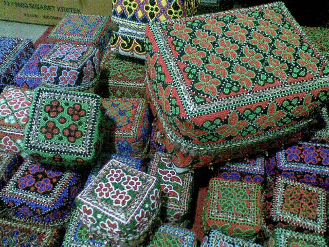 HANDICRAFT FROM SOUTH SUMATRA,BALI INDONESIA