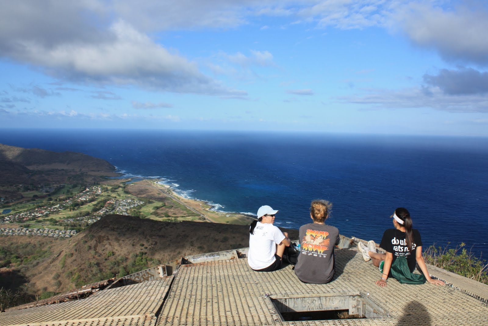 Quarterlife Adventures: A Grueling Hike up Koko Head - Hawaii
