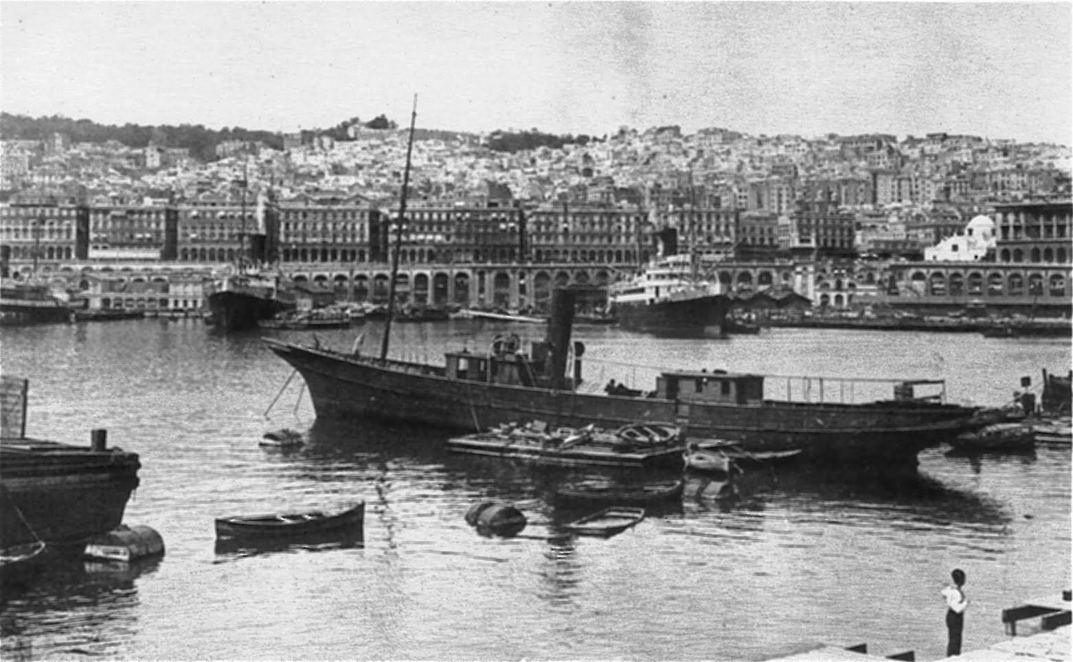 Archives maritimes: Le port d'Alger dans les années 1930
