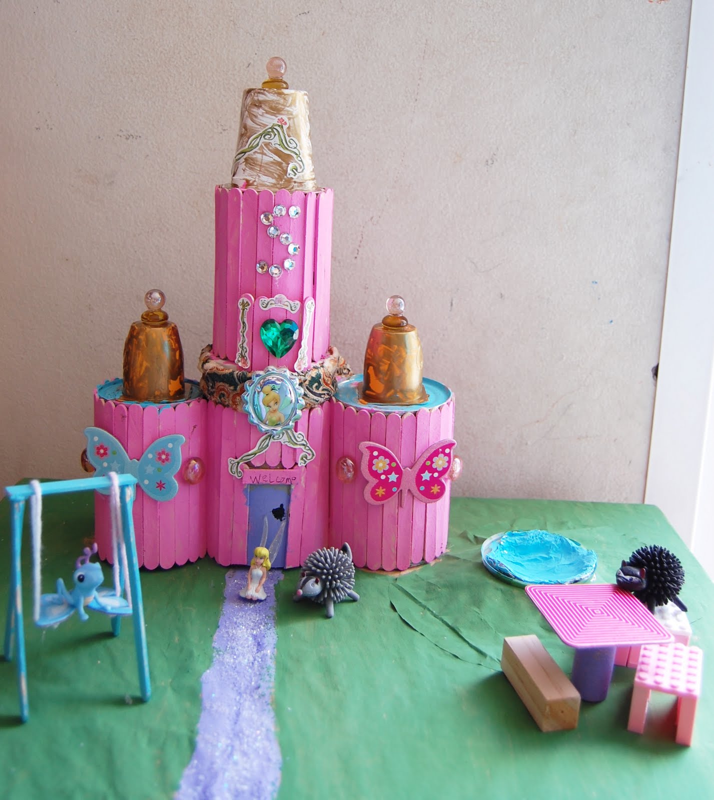 Yummy Thumbs: Fairy Castle