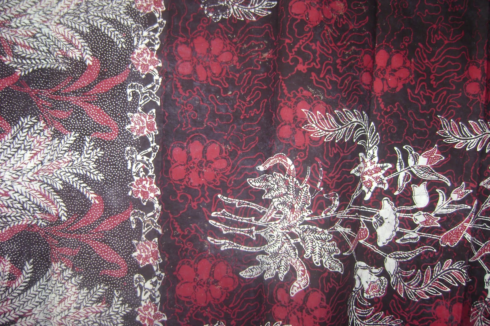 Aneka kerajinan madura: Batik tulis dgn motif liris padi (mc 0201)
