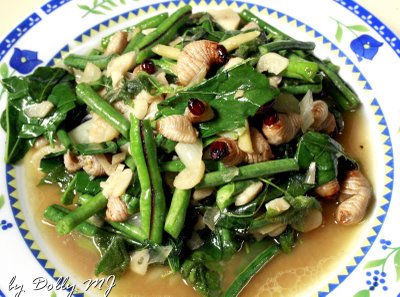 Kuala Penyu: Ulat Rumbia disebut "Butod"