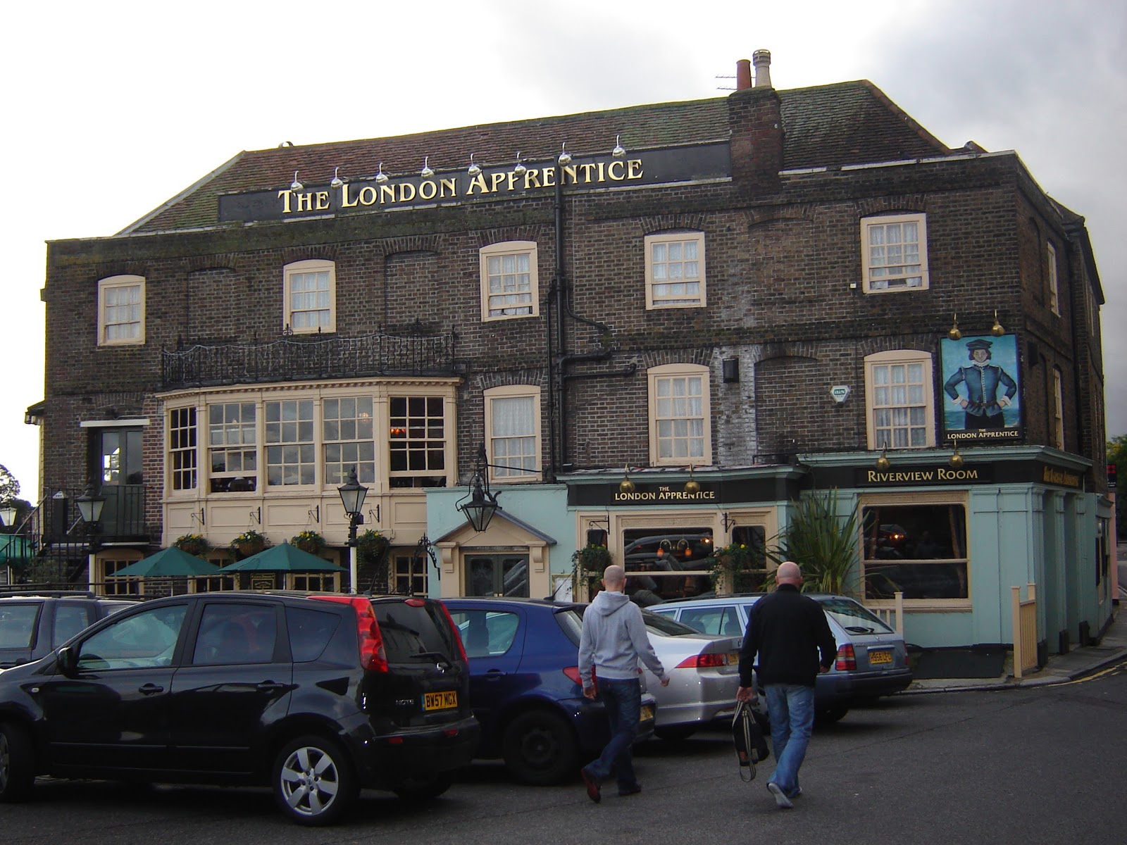 London Stories: Sunday Afternoon at Syon