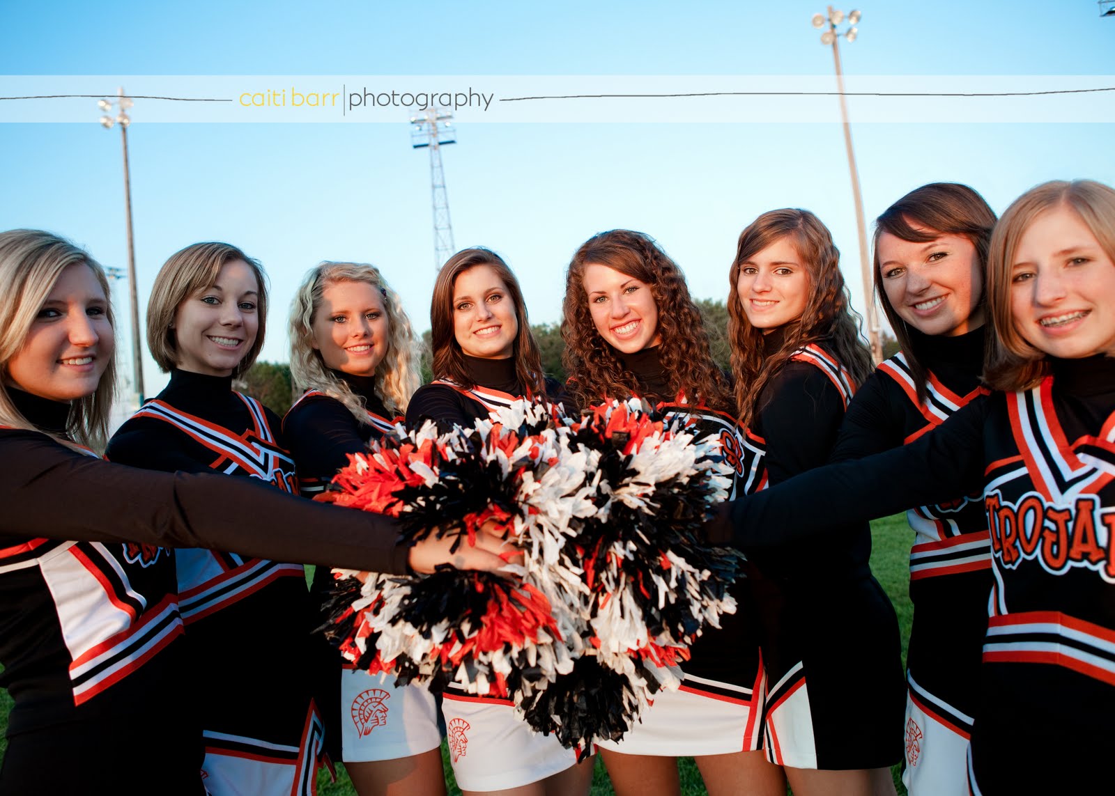 caiti barr photography: Trojan Cheerleaders