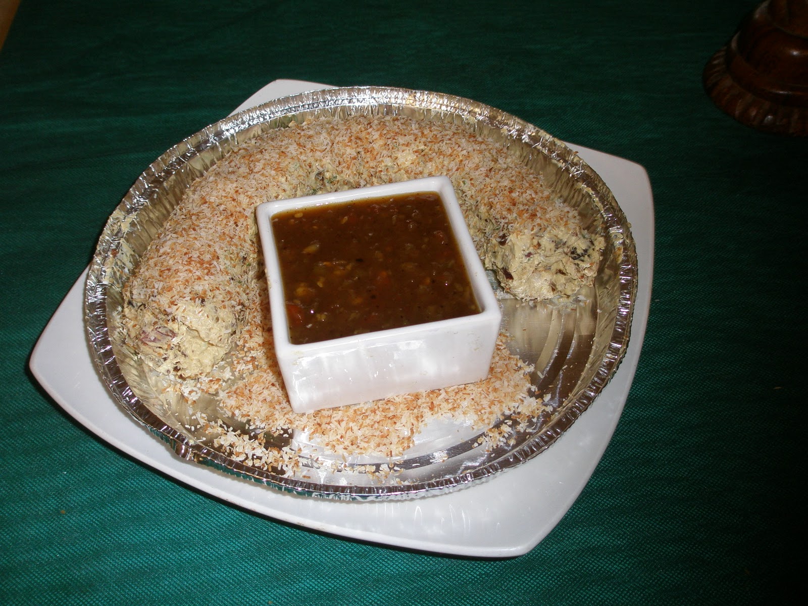 ROLL DE CURRY Y CHUTNEY DE DURAZNO.