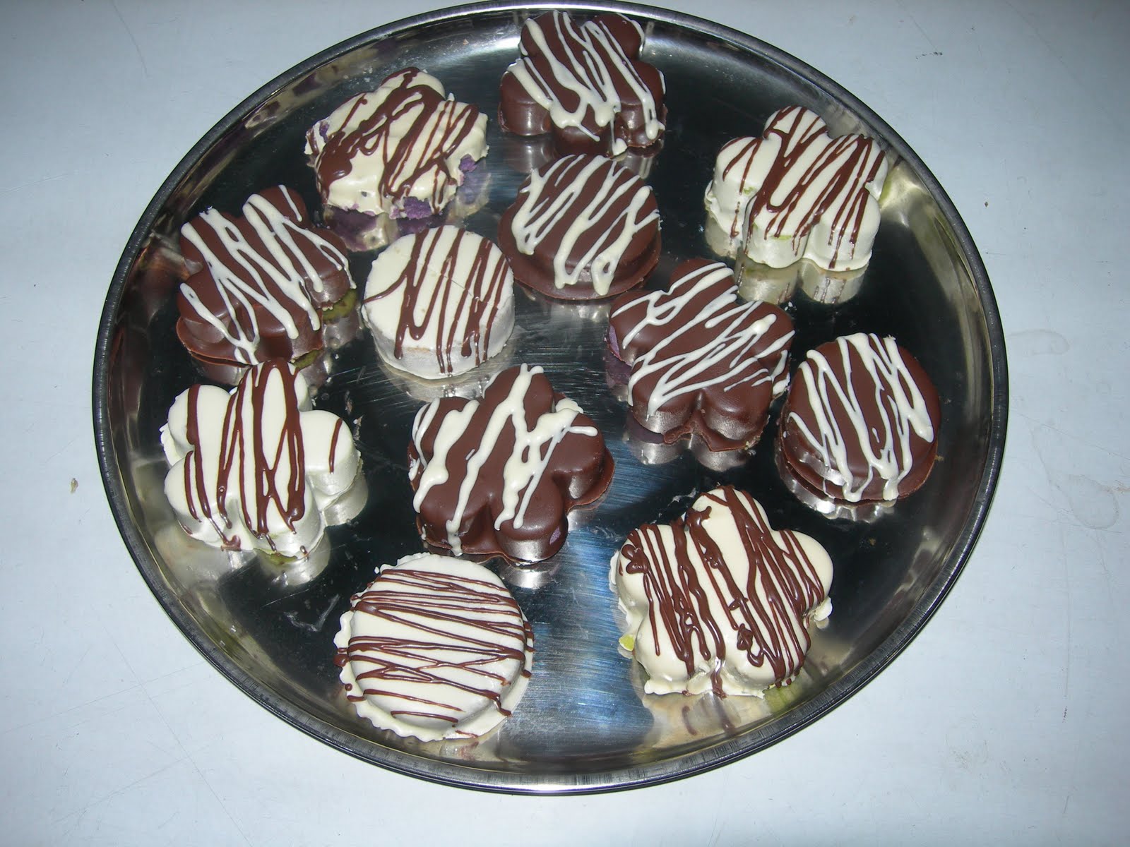 Glorgeousmom's Favorite Filipino Foods: POLVORON