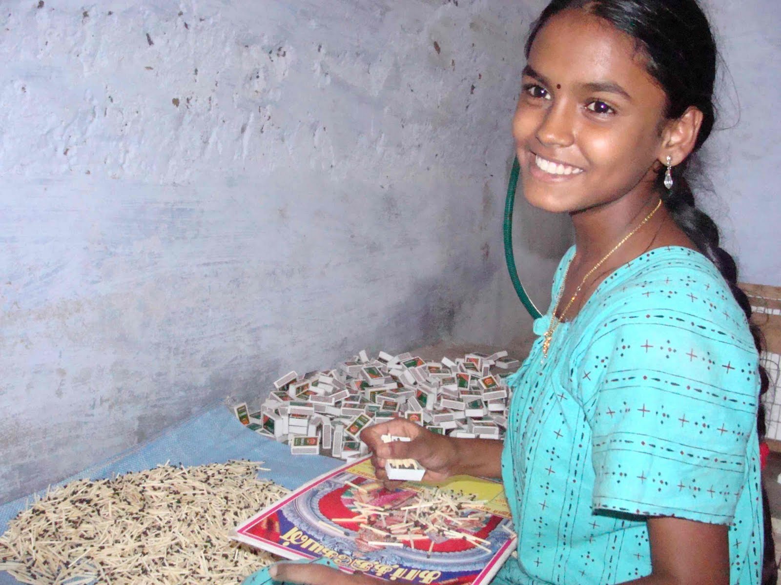 No Crackers: No Child Labours and Pollutions