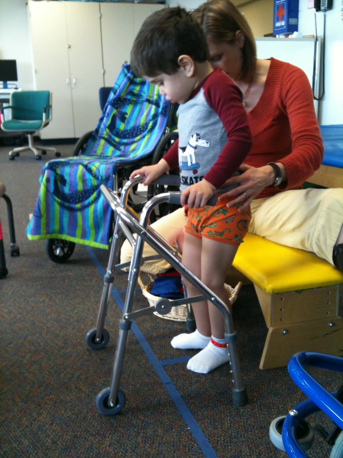 A Child's Journey with Perthes Disease: The Cast is OFF!