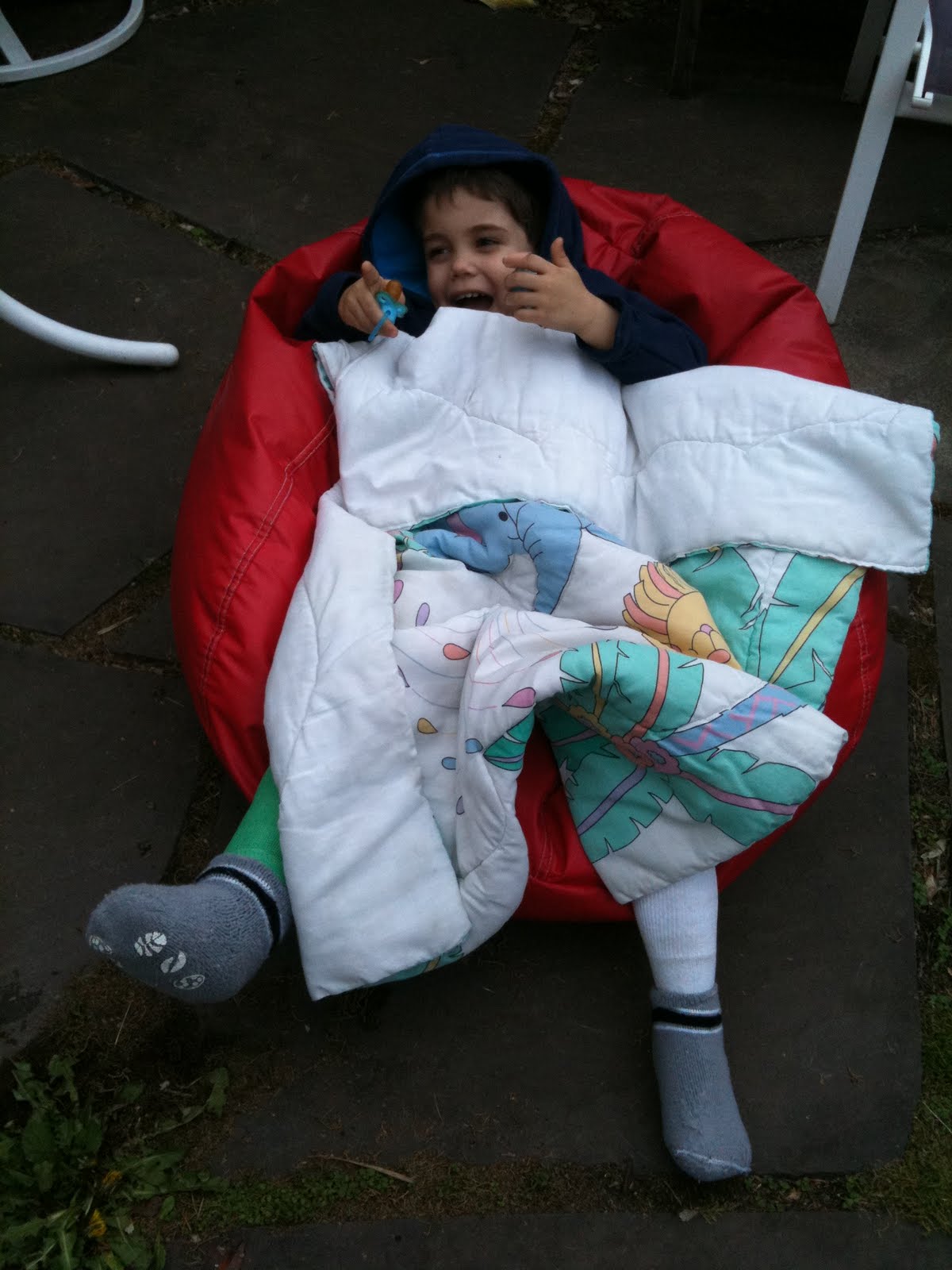 A Child's Journey with Perthes Disease: The Cast is OFF!