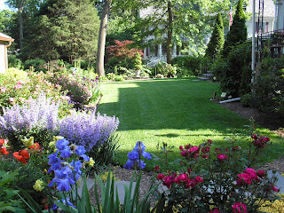 The Style & Design of : DEAN YODER