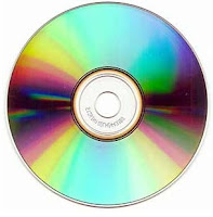 Lihatlah Dunia..: Sejarah, Jenis-jenis, dan Fungsi Media Penyimpanan