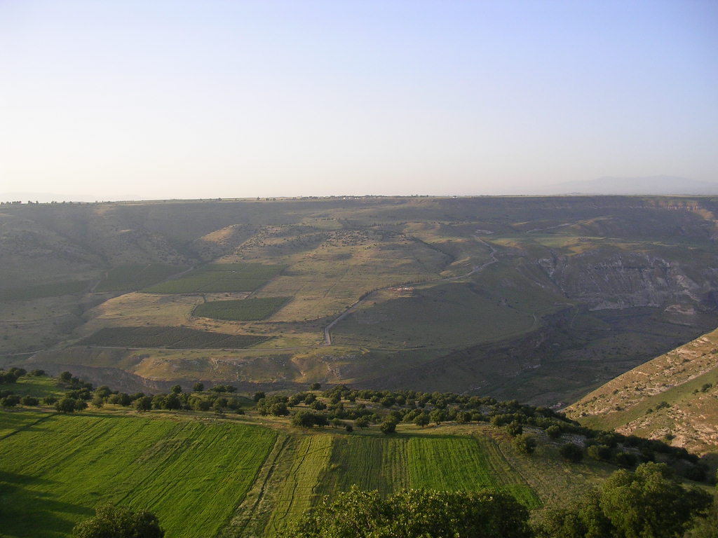 Globetrotting with Frolady: Touring the North, part 3; The Al-Yarmouk ...