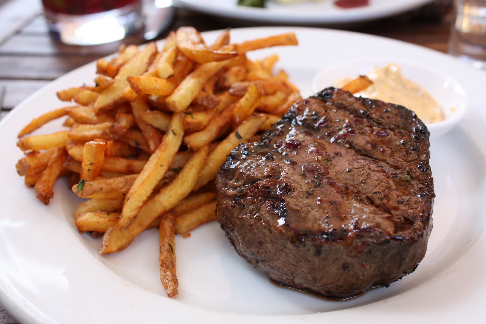 Sidecar Bar and Grill - Food Junkie Chronicles