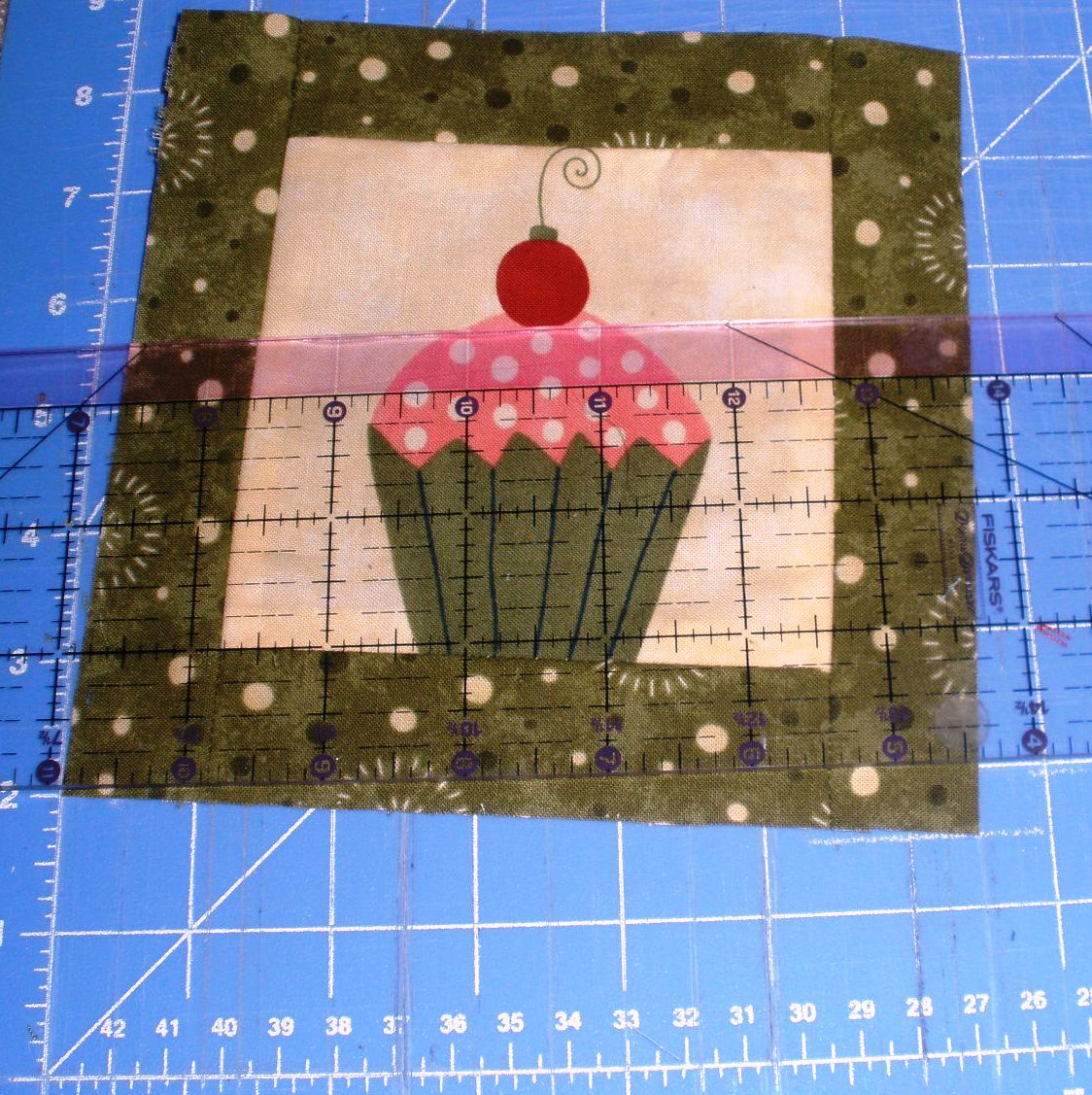 Quick-Tips Sewing: Quilting Block: Tilted Squares