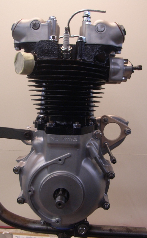 Trojan Classic Motorcycles: Triumph pre-unit engine re-build
