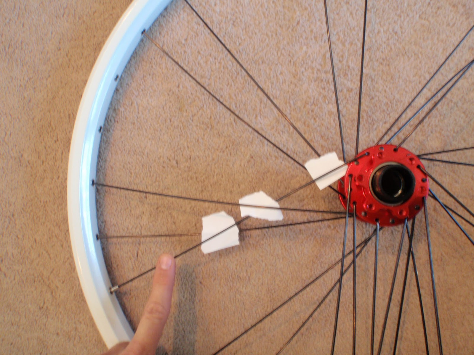 manualmike: How to Build a Bike Wheel - Part Two, or 3-cross Wheel ...