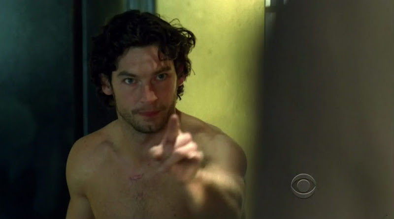 Jackson Davis on CSI s10e16 - Shirtless Men at groopii