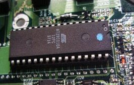 ARQUITECTURA DE COMPUTADORES: tipos de Memorias ROM - RAM - CACHÈ y ...