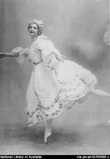 Enlighment Marie Camargo