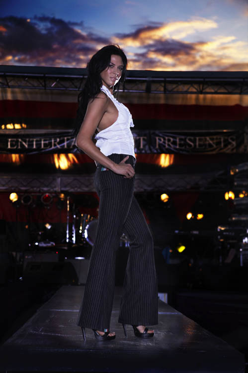 ursf31: UR SUPERMODELS GINA ALVAREZ - Fashion/Catalog/Glamour/Host ...