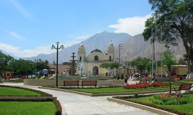 SAYÁN Tierra del sol: El nombre de Sayán proviene del quechua