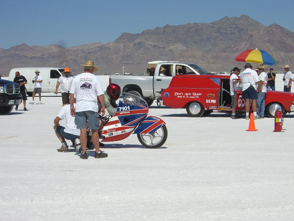 A Redleg's Rides : Bonneville Salt Flats Motorcycle Racing 2010