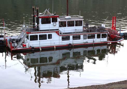 Paddle Boat: Water Wheel Paddle Boat