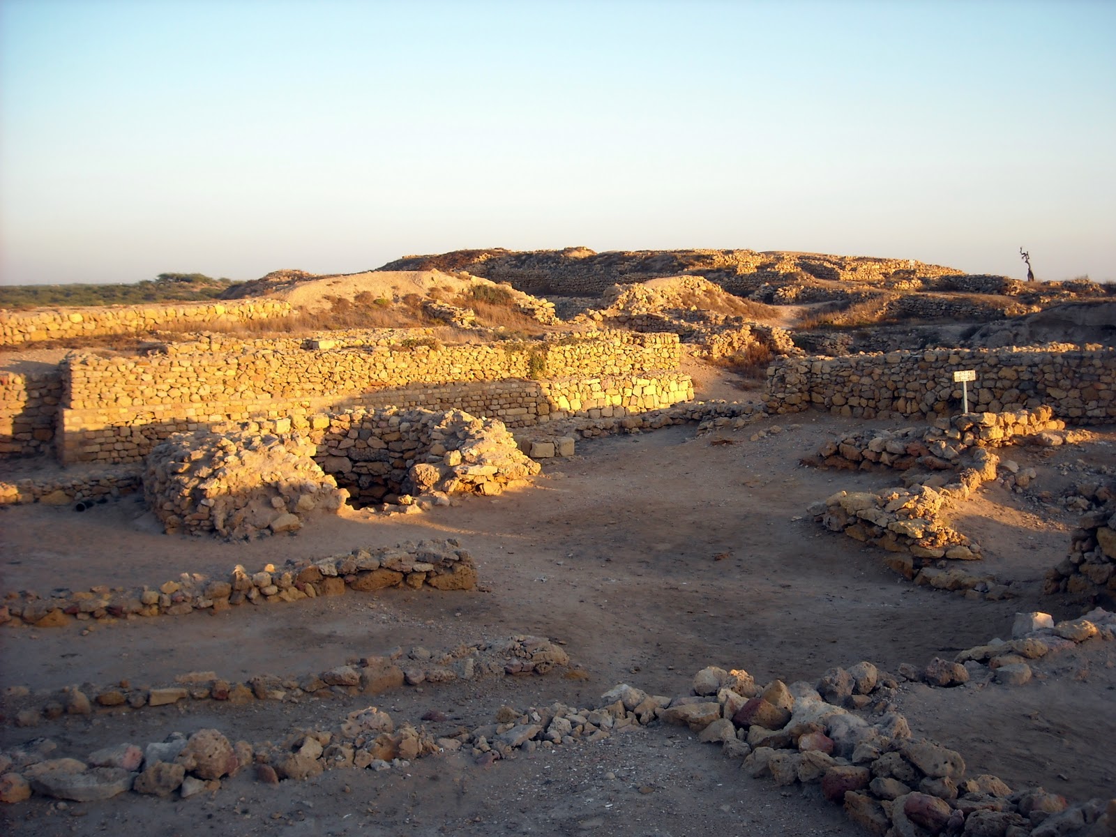 A Tourist 2 Pakistan!: Banbhore or Debal, Sindh