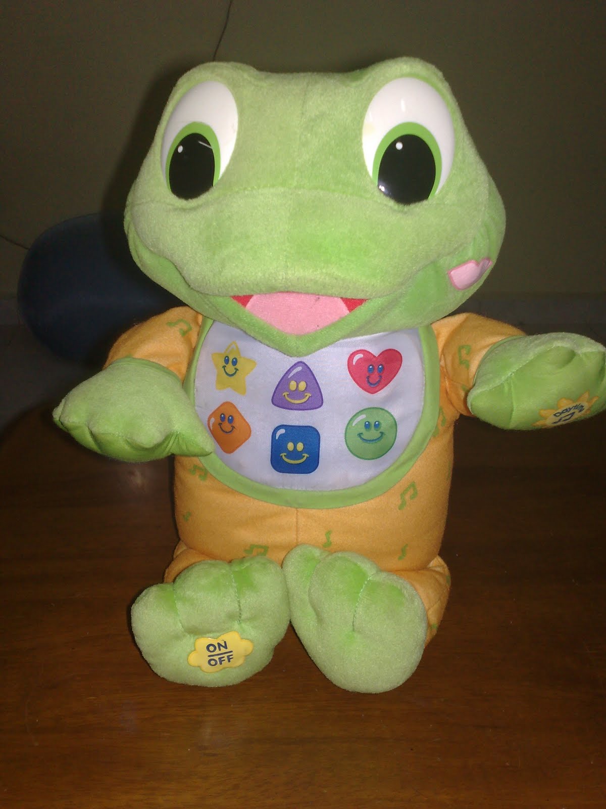 http://Letsgrab.blogspot.com: Baby Croki (Baby Tad) by LeapFrog