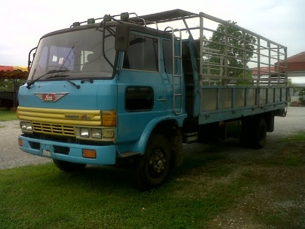รถบรรทุกมือสอง สภาพดี โทร : 034-562530-1, 086-3306182, 081-8073355: รถบรรทุก 6 ล้อ HINO เครื่อง ...